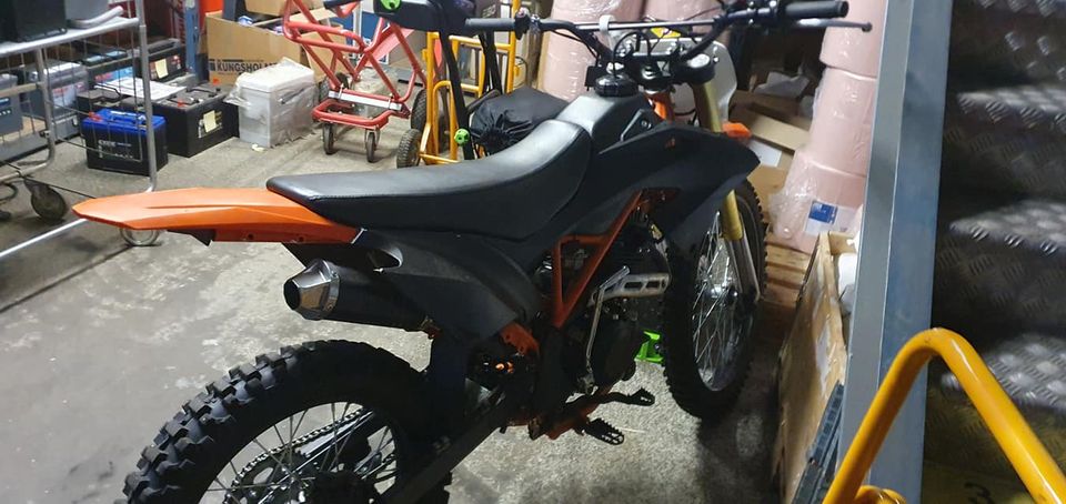 rejsa.nu :: SÄLJES: Fiddy 250cc 2019 nyservad.