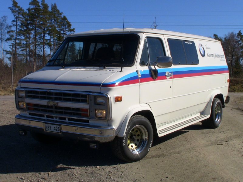 rejsa.nu :: SÄLJES: Race Van - Chevrolet G20, mycket fint exemplar.