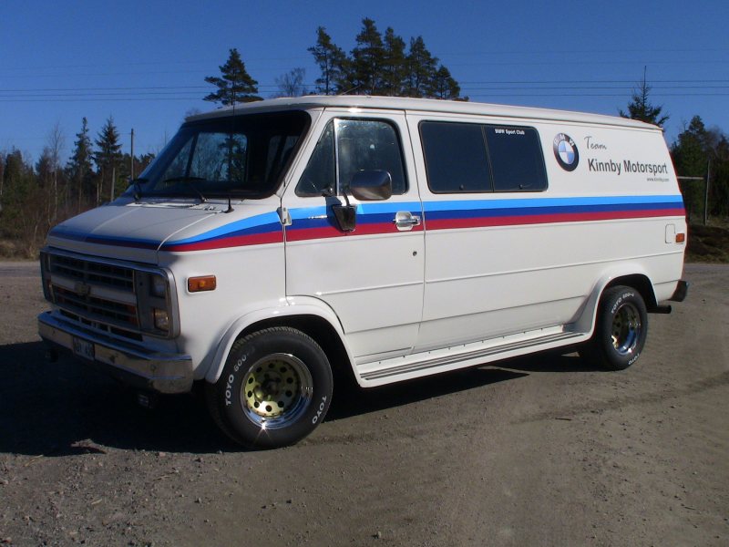 rejsa.nu :: SÄLJES: Race Van - Chevrolet G20, mycket fint exemplar.