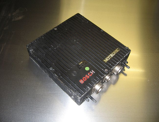 rejsa.nu :: Söker info om äldre Bosch Motorsport styrsystem