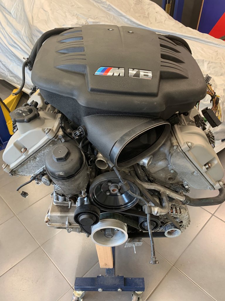 rejsa.nu :: SÅLD: BMW M3 E90/92 motor - S65B40