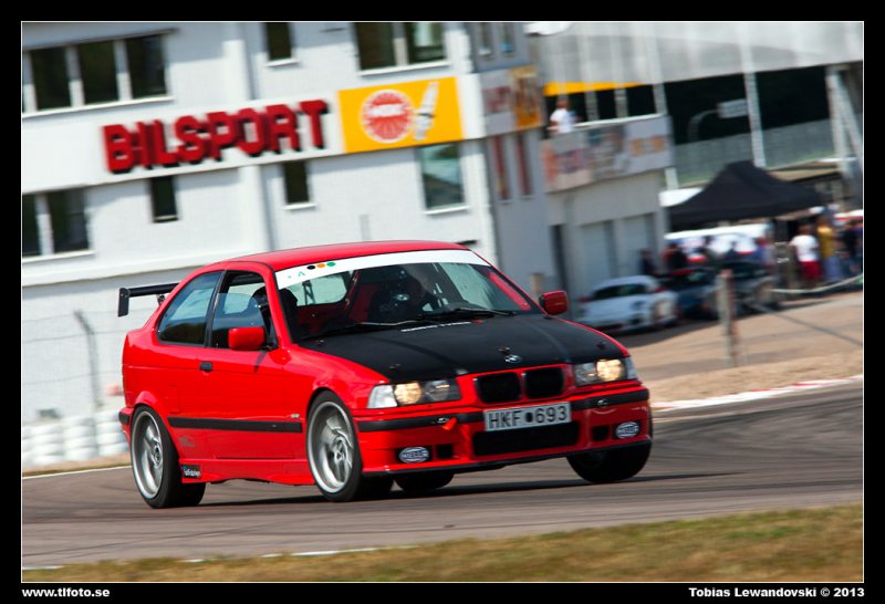 rejsa.nu :: BMW 328ti Hellrot - BMW Cup #11